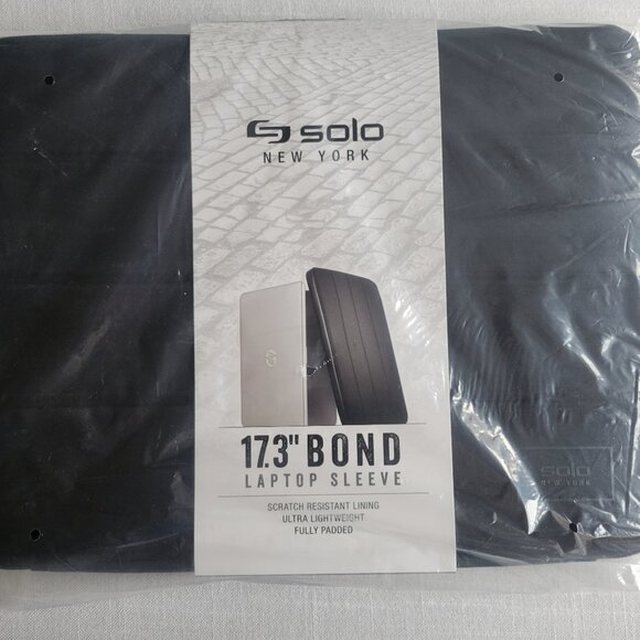 solo | Tablets & Accessories | 73 Laptopsleeve | Poshmark